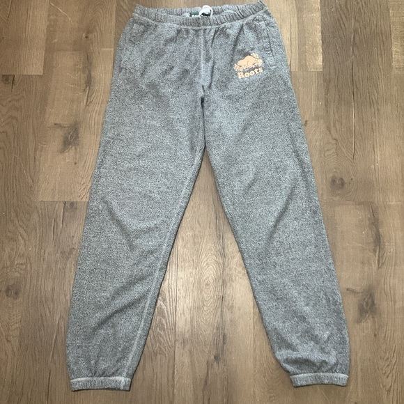 Roots | Pants & Jumpsuits | Roots Canada Heather Gray Logo Lounge ...